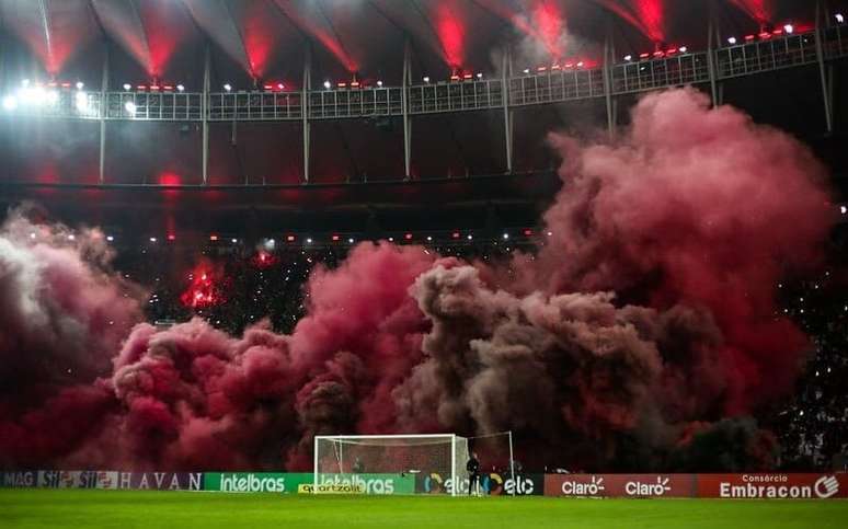 12º jogador: torcida do Flamengo comanda festa em classificação na Copa ...