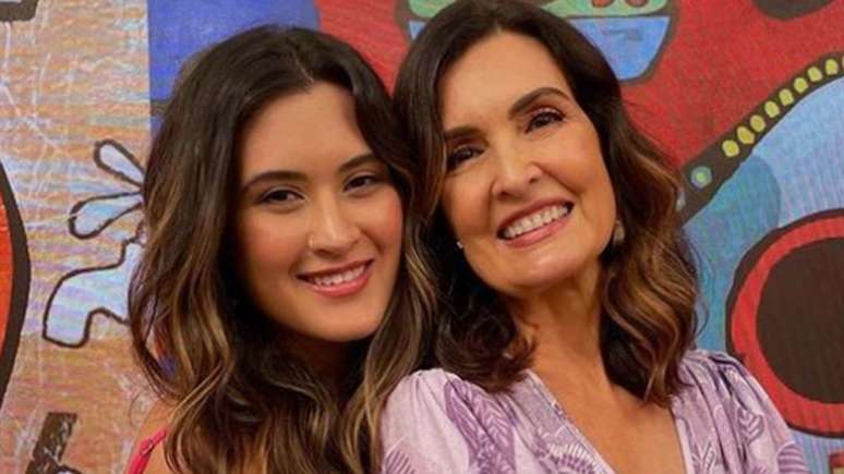 Filha de Fátima Bernardes e Bonner impressiona internautas ao posar de ...