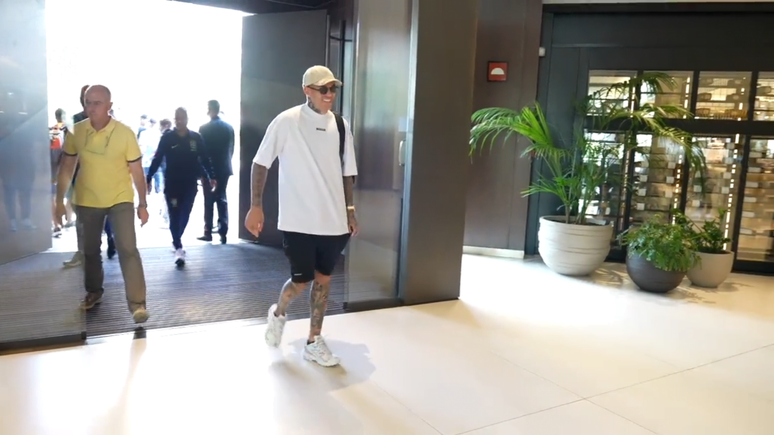 Ederson revela bastidores inusitados da festa do título da Liga dos ...