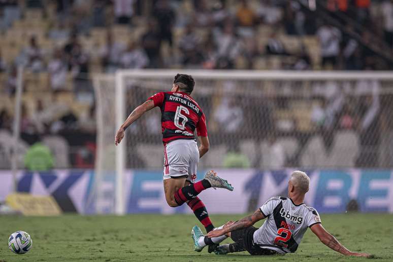 Vasco completa três meses sofrendo gols em todas as partidas disputadas