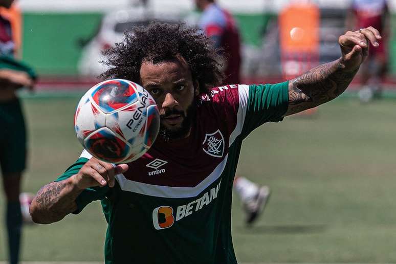 Marcelo vive momento conturbado no Fluminense