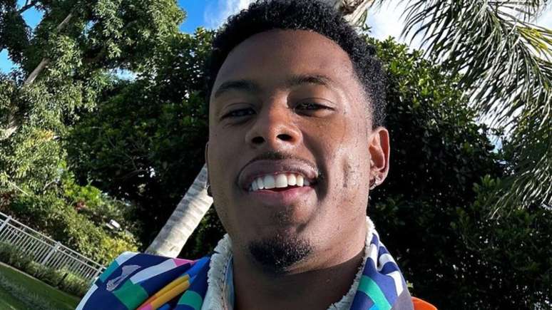 Paulo André mostra momento fofo com o filho e impressiona fãs: 'Está enorme'