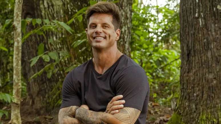 Estreia de 'No Limite' teve conflitos e eliminação de famosa