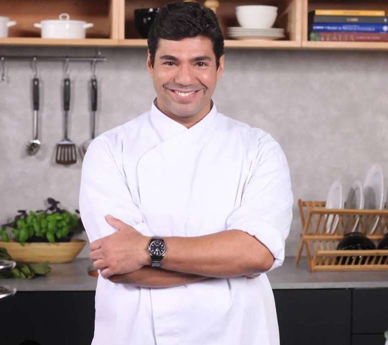 Qual é a diferença entre gastronomia e culinária? Chef Felipe Bronze dá ...