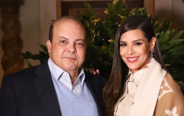 Primeira-dama do DF diz ter sido furtada em restaurante de Barcelona