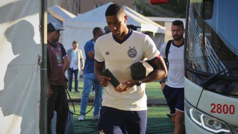 Bahia decide 'antecipar' compra de Kanu junto ao Botafogo; veja os valores