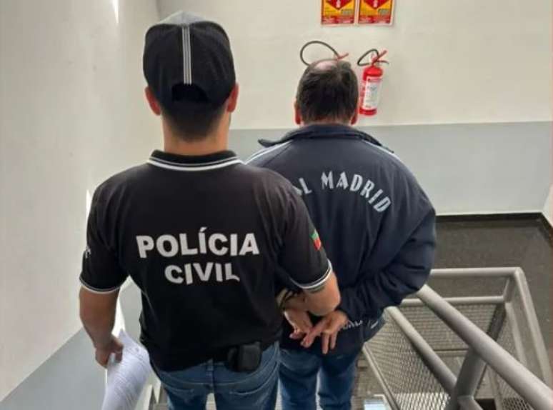 Polícia Prende Suspeito De Envolvimento No Assassinato De Casal Em Novo