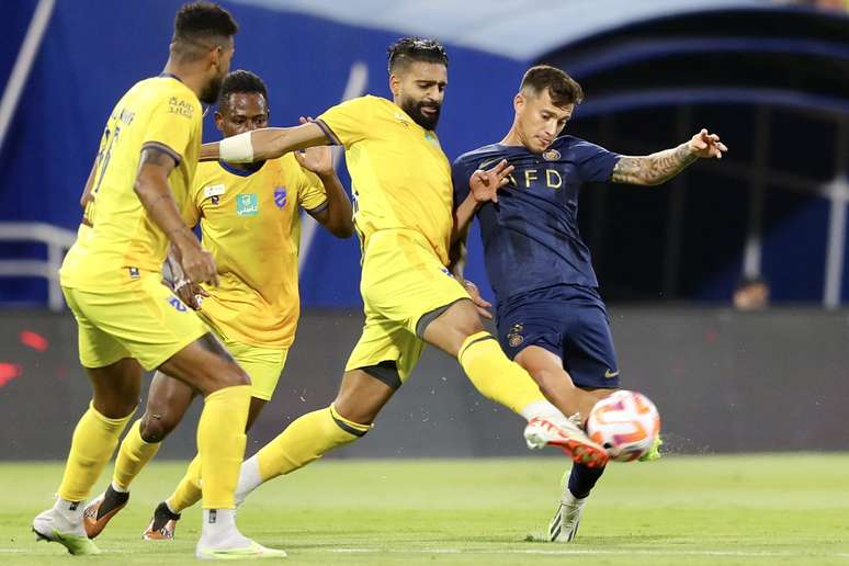 Al-Nassr goleia Al-Hazem e segue em ascensão no Campeonato Saudita