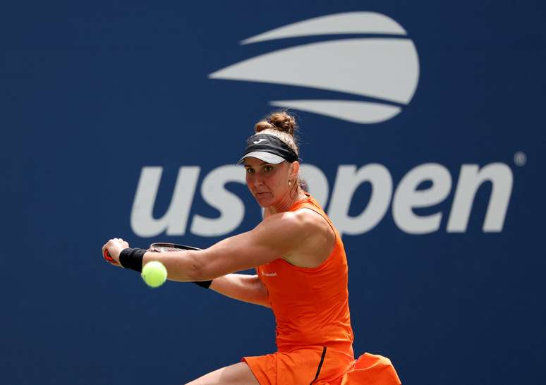 Bia Haddad e Azarenka 'passeiam' nas duplas e avançam às quartas do US Open