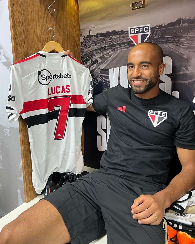 Casares sobre manter Lucas Moura no São Paulo: 'Vamos fazer todo esforço'