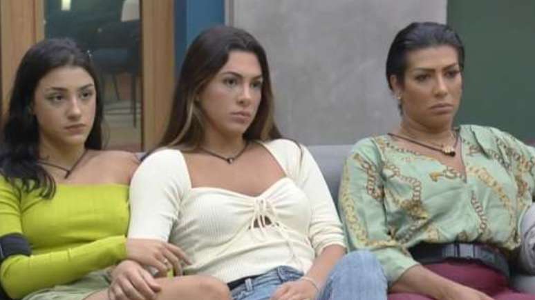 'A Fazenda 15': Polêmica, mãe de ex-peoa estará no reality show