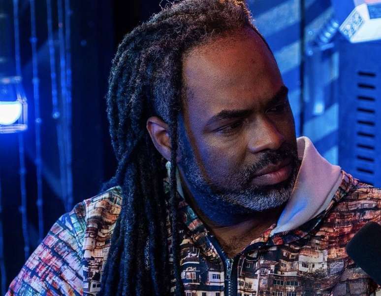 Manoel Soares afirma que negros têm que ganhar 'três vezes mais' que ... Manoel Soares afirma que negros têm que ganhar 'três vezes mais' que ...