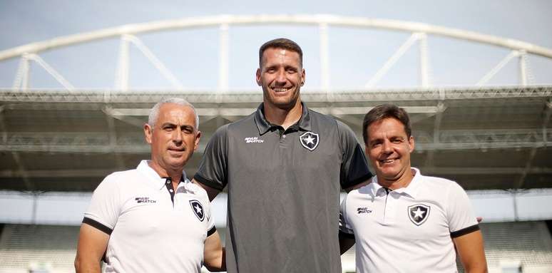 Botafogo anuncia novo treinador do time sub-20