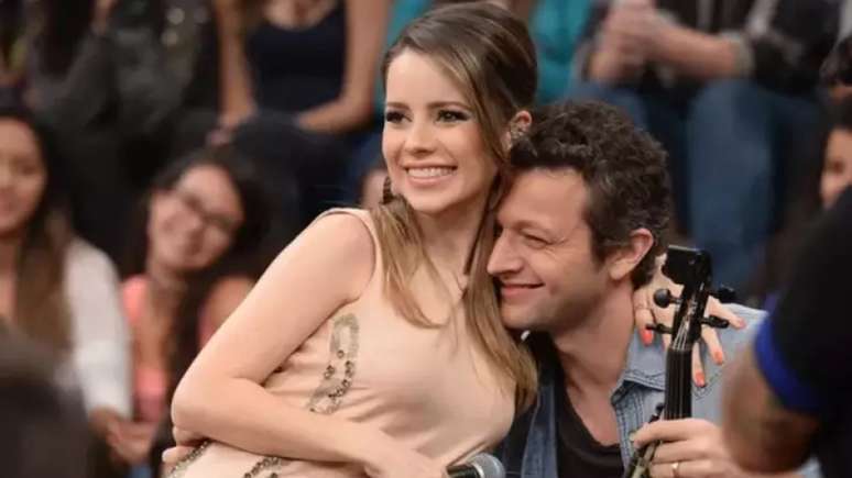 Após resposta de Sandy para Lucas Lima no 'Altas Horas', web reage à ...