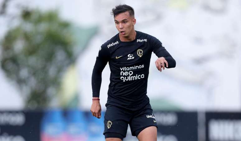 Após quase dois meses sem jogar, Roni volta a ganhar oportunidade no ...