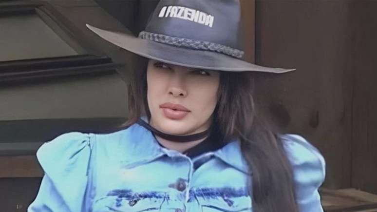 'A Fazenda 15': Jaquelline define indicação para a roça: 'Quem apanha ... 'A Fazenda 15': Jaquelline define indicação para a roça: 'Quem apanha ...