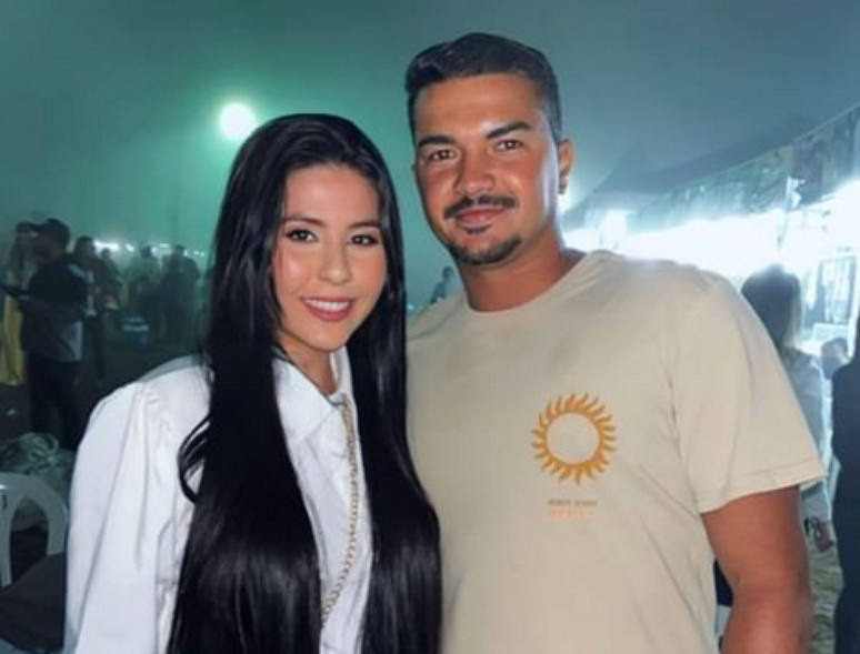 Casal morre ao ser atingido por veículo enquanto trocava pneu de carro ...