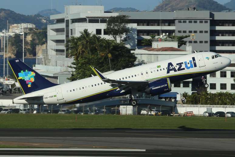 Azul faz 15 anos: conheça a história da companhia aérea