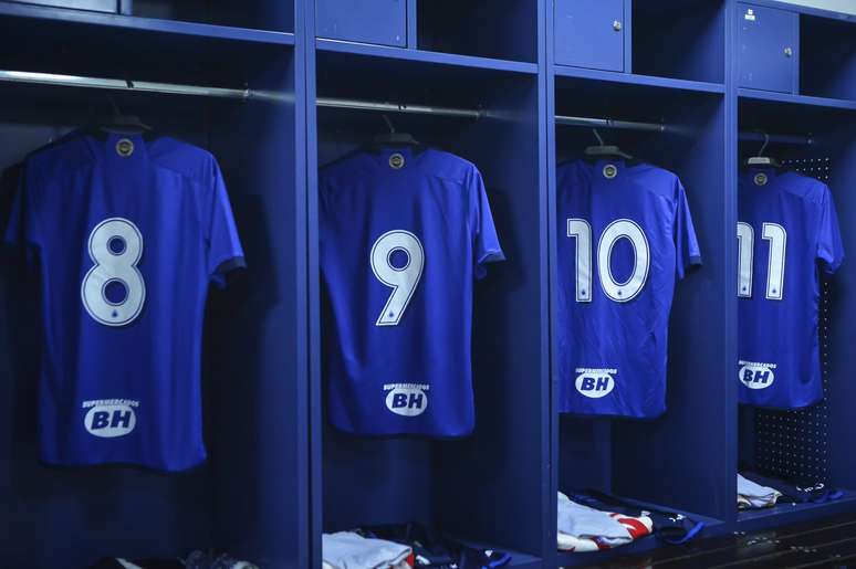 Cruzeiro oficializa a numeração das camisas dos jogadores para a ...