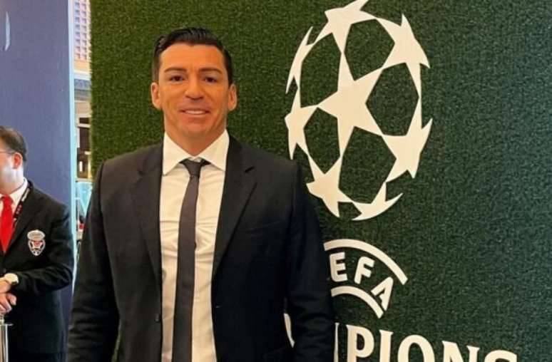 Leverkusen x Bayern: ex-zagueiro Lúcio não fica em cima do muro