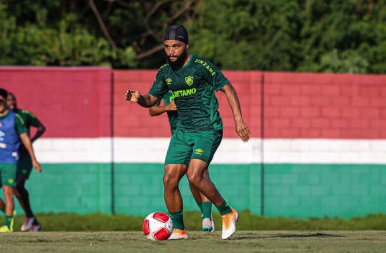 Fluminense revela lesão de Samuel Xavier, que deve ser desfalque no Fla-Flu
