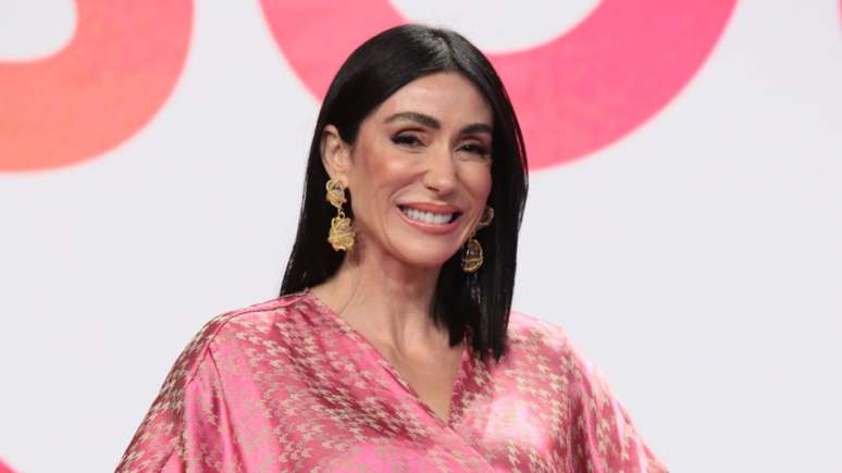 Michelle Barros faz baliza ao vivo e 'Chega Mais' divide opiniões: 'Foi ...