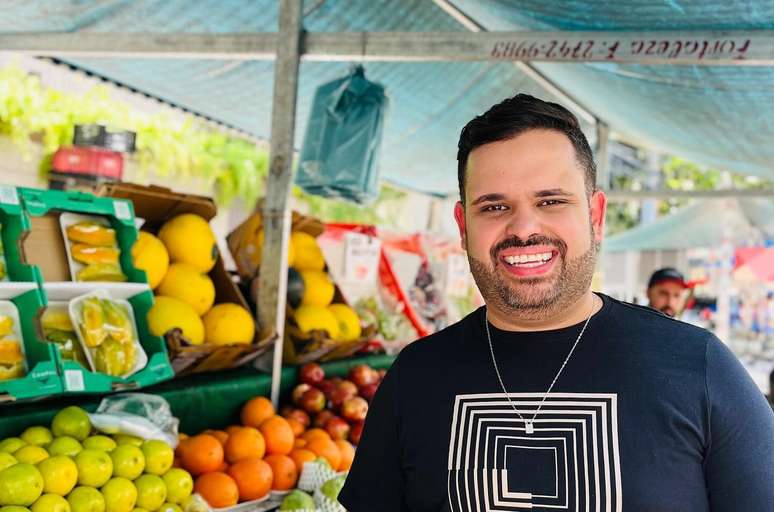 Ex-BBB Michel só vai convidar seis colegas de reality para casamento ...