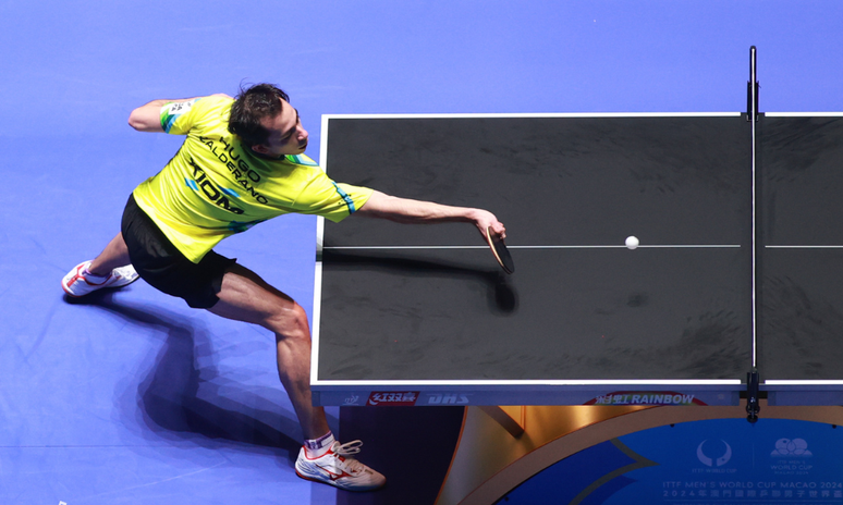 Hugo Calderano ganha outra e vai às oitavas da Copa do Mundo