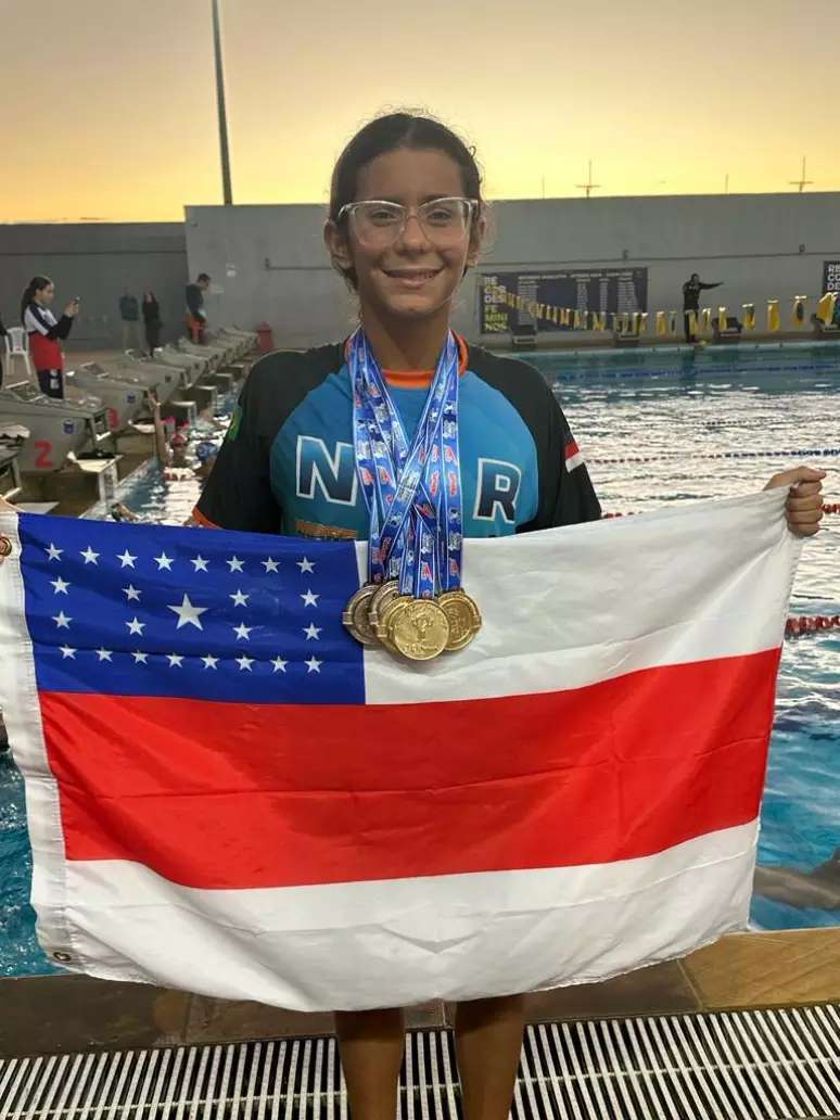 Adriele Marcela quebra mais recordes na Natação Amazonense e se prepara ...