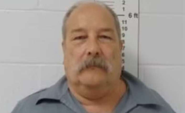 EUA: ex-marinheiro é executado no Missouri por matar ex-amante e marido ...