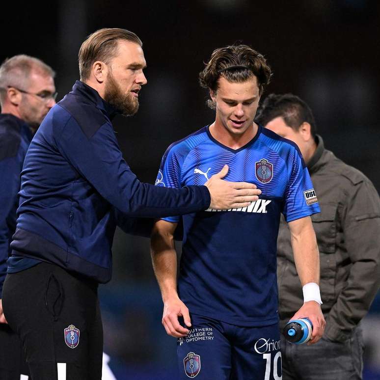 Diretor americano que fala português fluentemente critica Copa América nos EUA