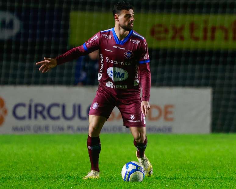 Lucas Cunha comenta sobre próximos desafios do Caxias na Série C e das ...