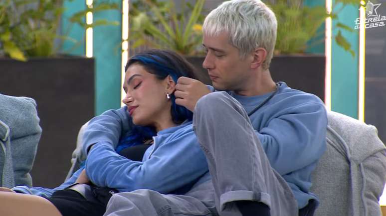 'Estrela da Casa': Primeiro beijo do programa acontece com Matheus Torres e Unna X