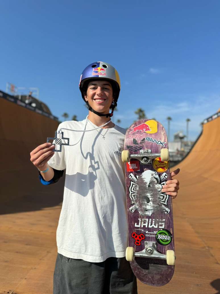Gui Khury realiza manobra inédita no skate; veja o vídeo