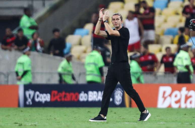 Filipe Luís encara o seu primeiro clássico como técnico do Flamengo Filipe Luís encara o seu primeiro clássico como técnico do Flamengo