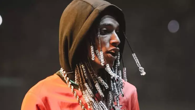 De novo? Rapper Oruam é preso por abrigar foragido da Justiça no Rio de ...