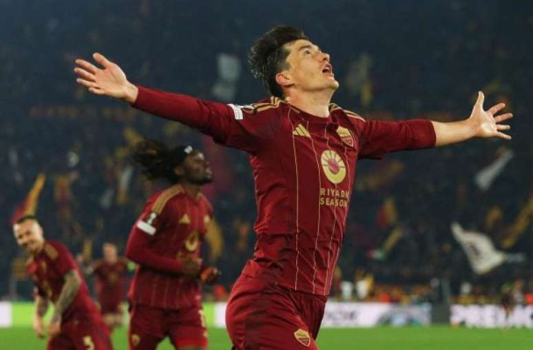 Roma vence Athletic Bilbao no último lance e abre vantagem na Liga Europa