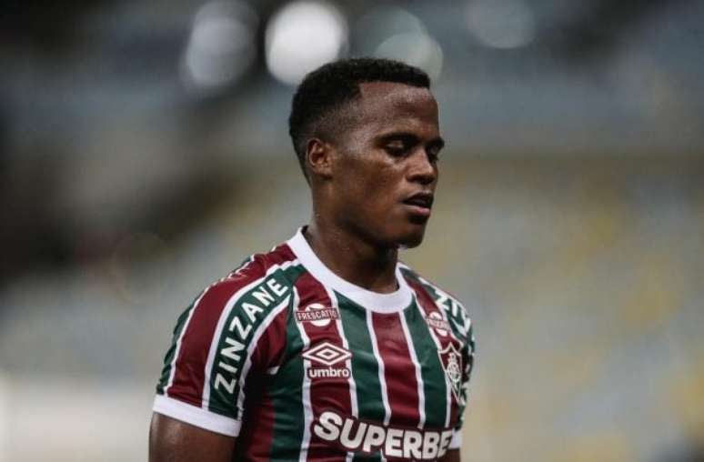 Arias supera marca de Thiago Neves no Fluminense