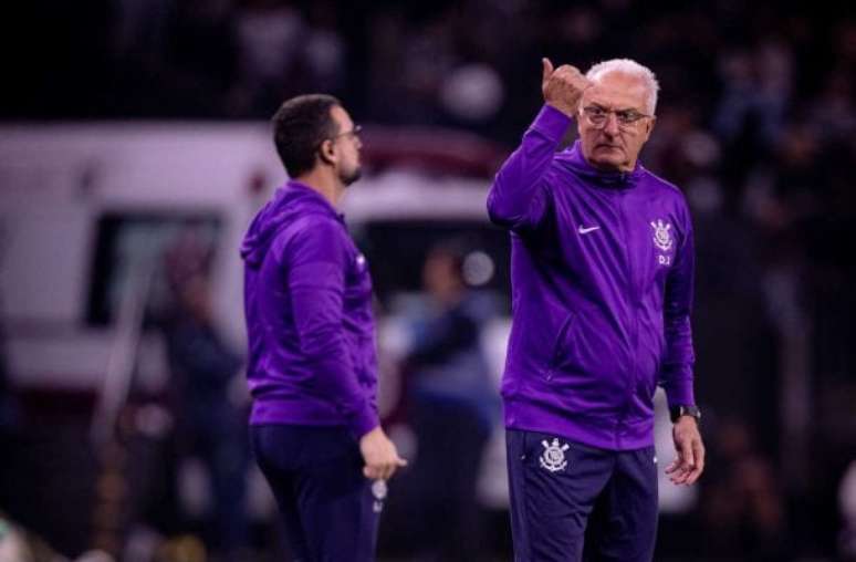 Dorival reconhece que Corinthians precisa melhorar, mas vê evolução ...
