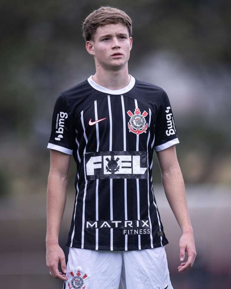 Thiago Coelho valoriza boas campanhas do Corinthians sub-15 em 2025