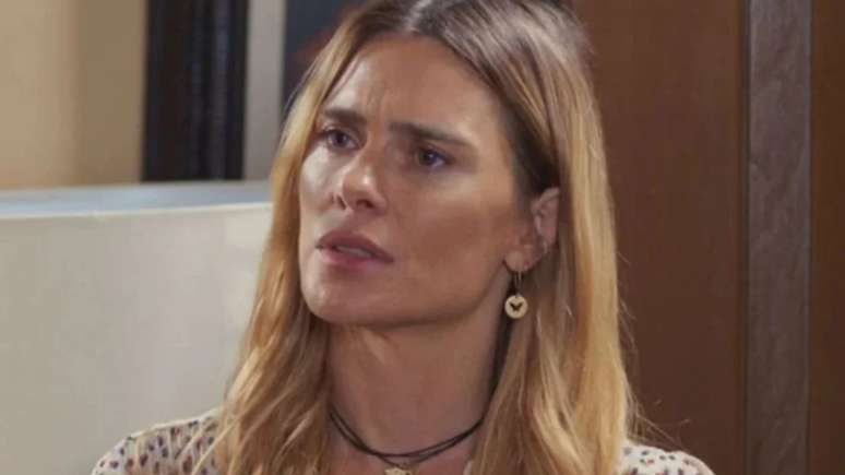 Leila fica em choque ao descobrir segredo de Marco Aurélio em 'Vale Tudo'