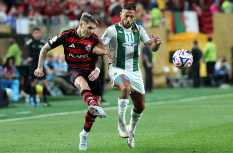 Adversário do Flamengo no Mundial é preso em aeroporto na França