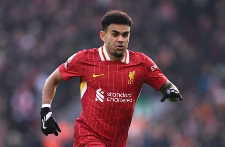 Liverpool rejeita oferta milionária do Bayern por Luis Díaz