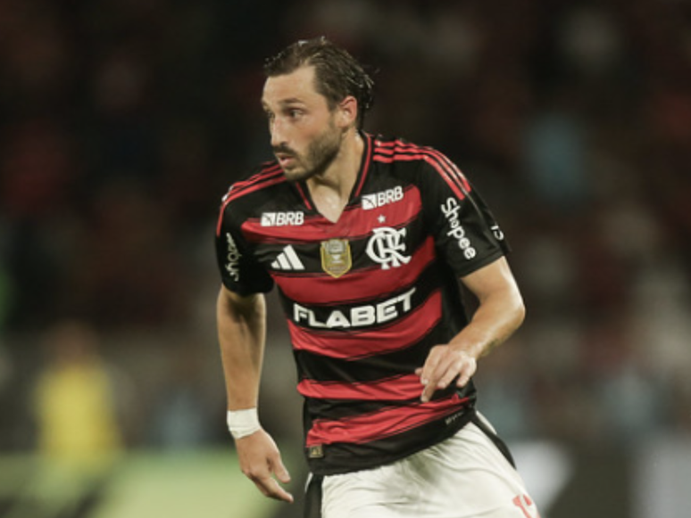 Matías Viña manda recado para Ramon Abatti Abel após Flamengo x Atlético-MG