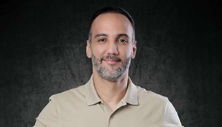 Jorge Iggor estreia na Globo narrando Brasil x Chile na GE TV