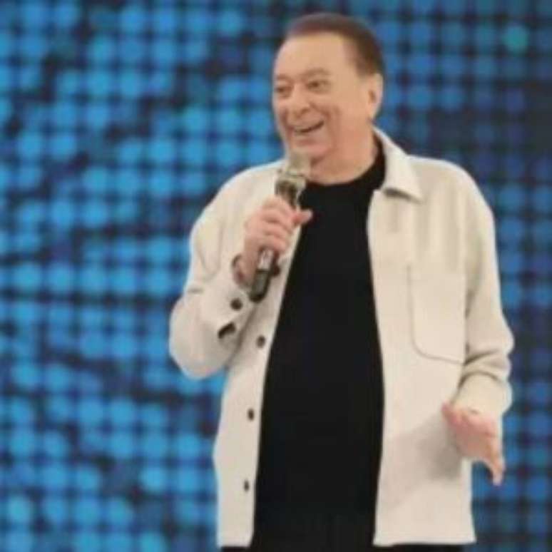Apresentador Raul Gil é internado em hospital após sofrer mal-estar