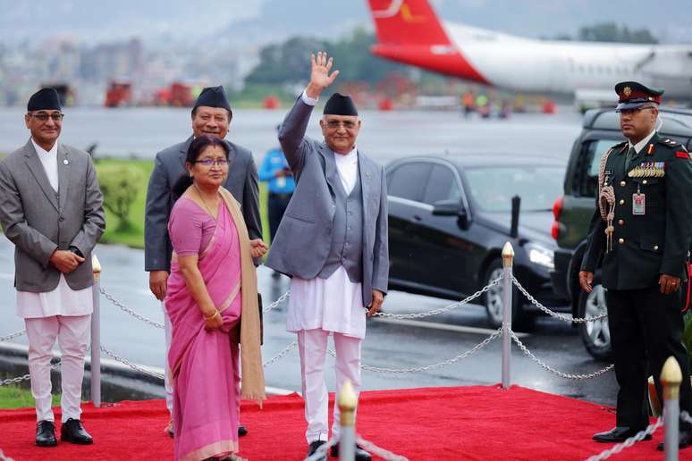 Esposa do ex-primeiro ministro do Nepal é queimada viva; saiba mais