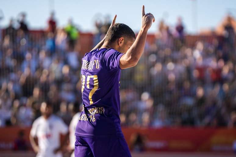 Alejandro Sales celebra legado vitorioso no Beach Soccer e mira novas ...