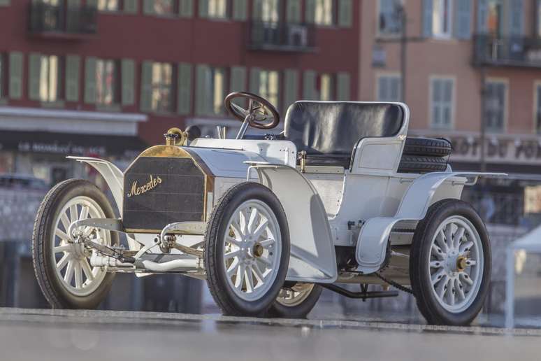 Mercedes 35 hp faz 125 anos e foi o primeiro carro moderno da marca