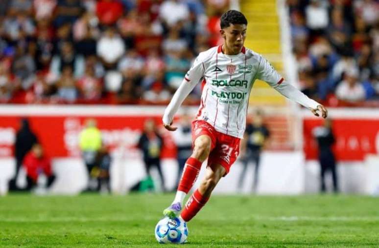 Vasco se aproxima da contratação de Johan Rojas